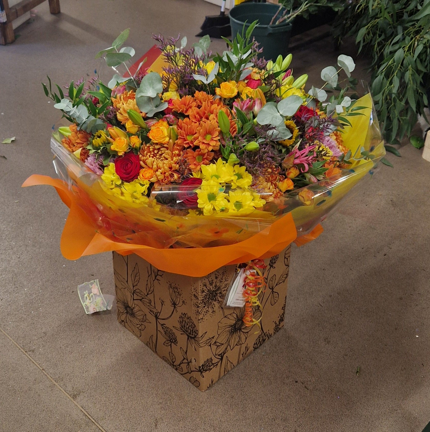 Mega Bouquet! – Les Fleurs Florist