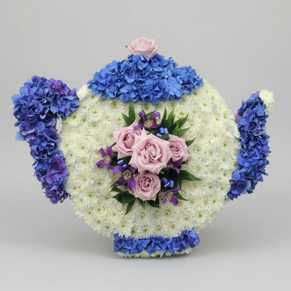 Teapot Tribute – Les Fleurs Florist